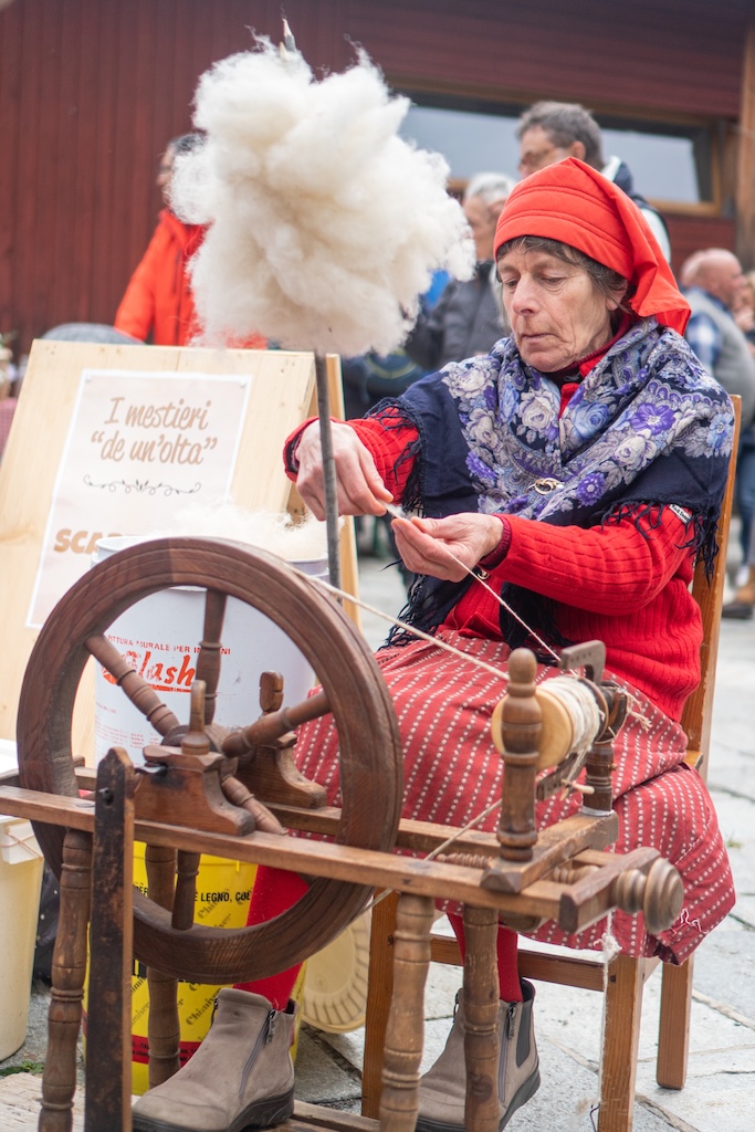 Al dì de la Bronza 2025 a Valdidentro (SO): festa della transumanza